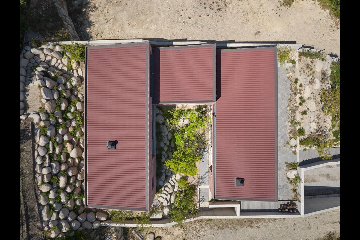 In pictures: Seosaeng House by Studio Weave | News | Building Design